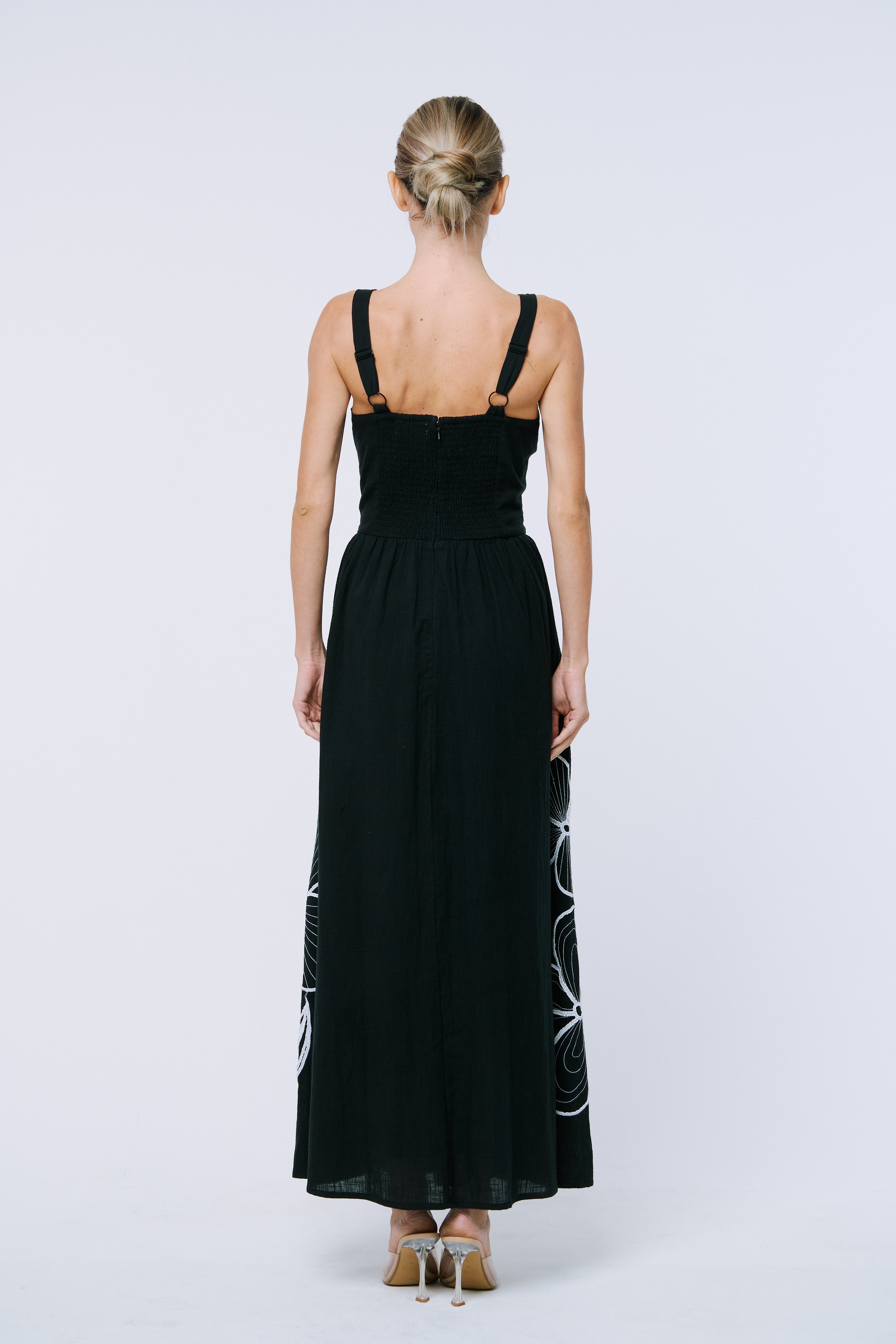 CIEBON | Dresses for every occasion